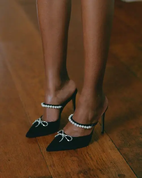 ZENA ZIORA Philippa 75 Pearl Stiletto Mule - Black
