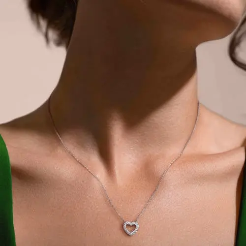 JULIANNA B. Lab-grown Diamond Heart Pendant Necklace
