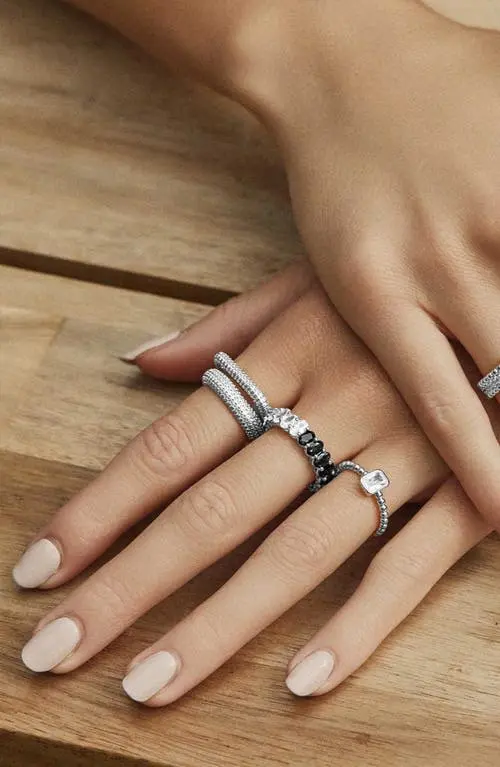 BEARFRUIT JEWELRY Alamoana Dainty Sculpted Ring Trendy Minimalist Statement