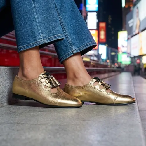 KNEETOES Ie Loafer