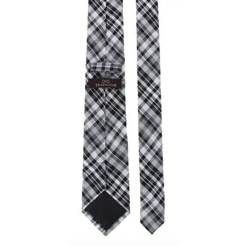 Trafalgar Zeno And White Patterned Business Wool Blend Necktie - Black