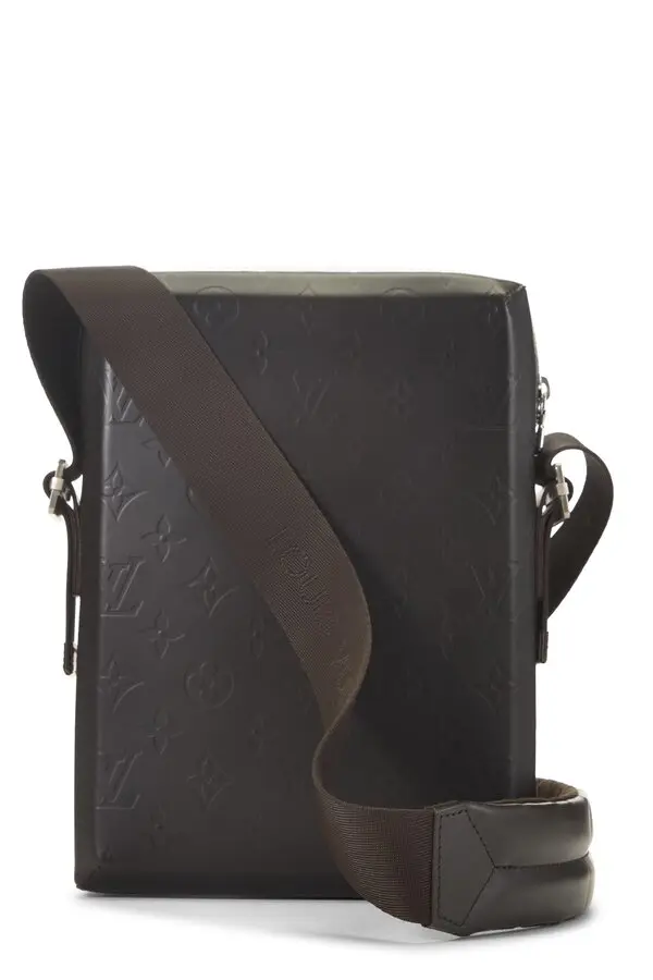 LOUIS VUITTON Monogram Glace Bobby Messenger