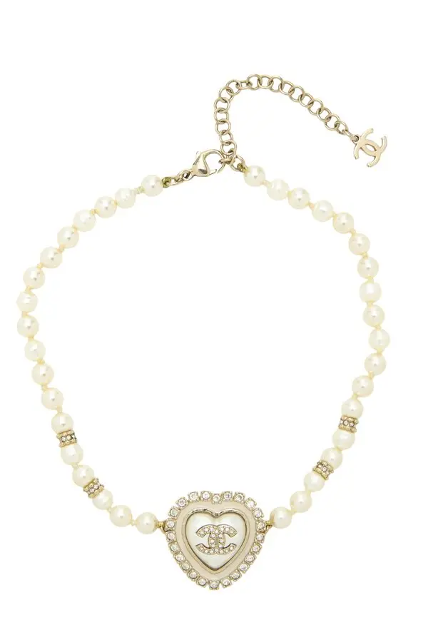Chanel Faux Pearl 'cc' Heart Choker