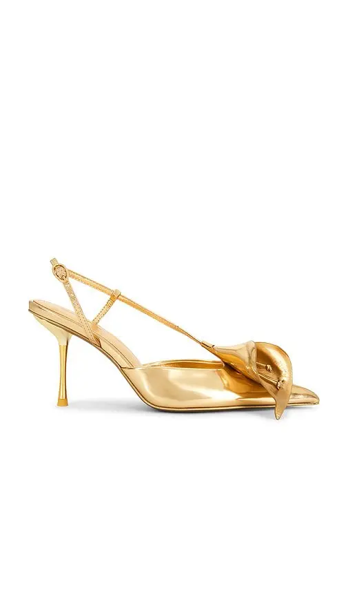 Cult Gaia Calla Pump In Metallic Gold - Brass