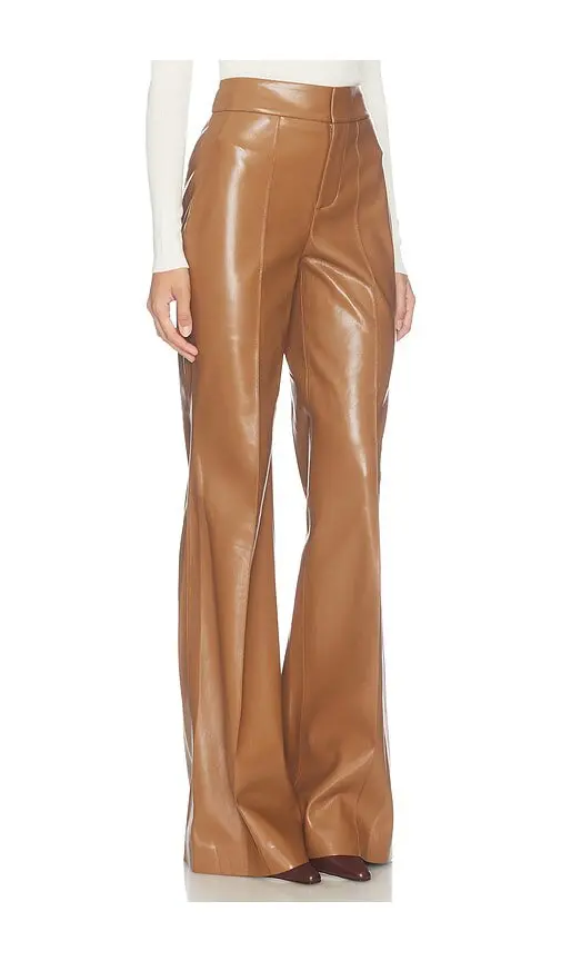 Alice + Olivia Dylan Faux Leather Pant In Brown
