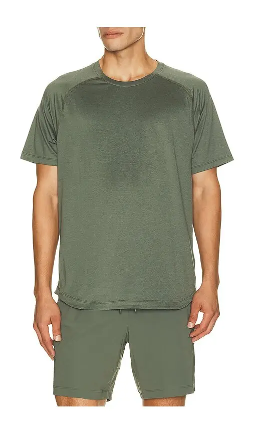 RHONE Atmosphere Tee In Green
