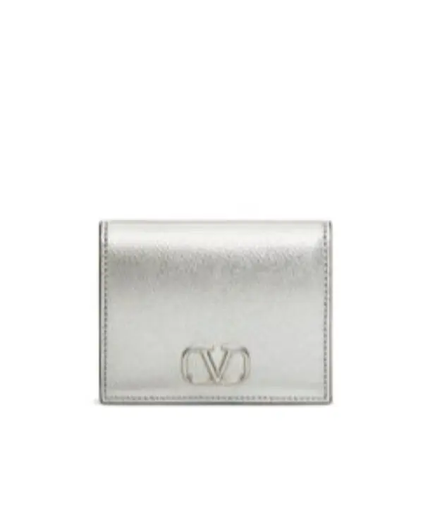Valentino Garavani Vlogo Signature Metallic Grainy Calfskin Compact Wallet - Gray