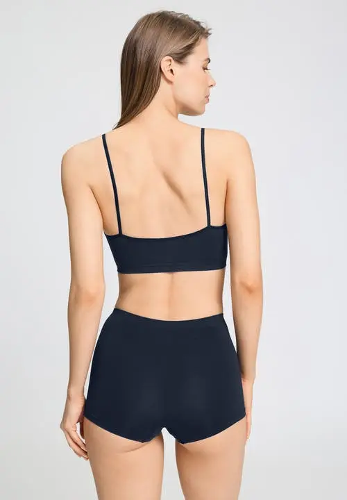 Hanro Touch Feeling Spaghetti Crop Top