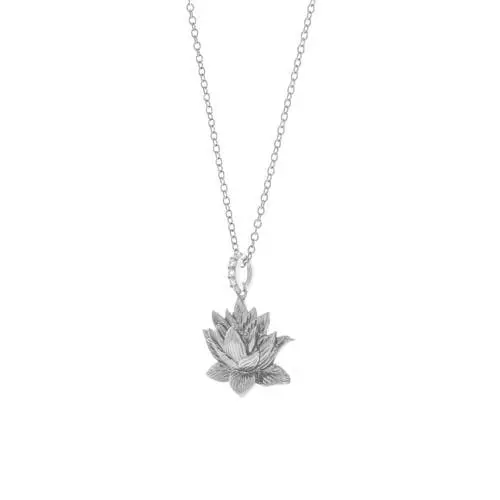SEVEN SAINTS Awakened Lotus Necklace - White