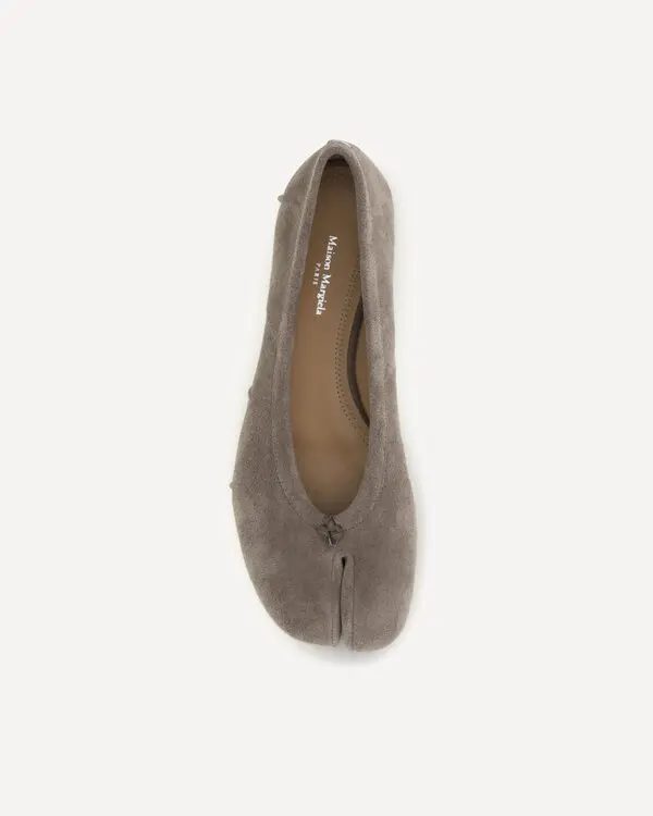 MAISON MARGIELA Tabi Suede Ballerinas