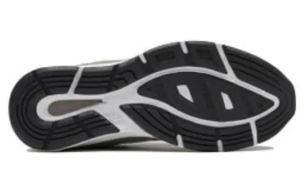 NEW BALANCE 880 Sneakers