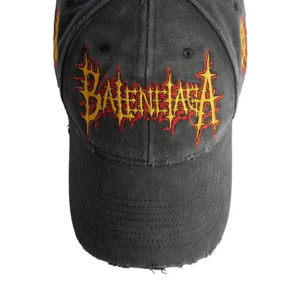 Balenciaga Sacré Cœur Cap - Black