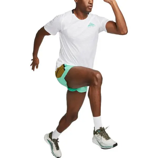 Nike Trail Solar Chase Dri-fit Short-sleeve Running Top