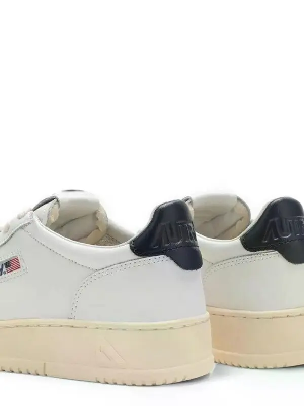AUTRY Medalist Low-top Sneakers - White