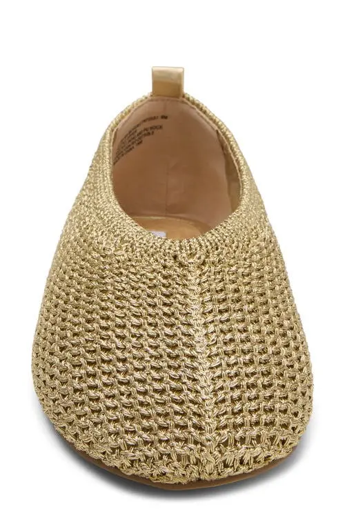 Steve Madden Cyntra Woven Raffia Flat