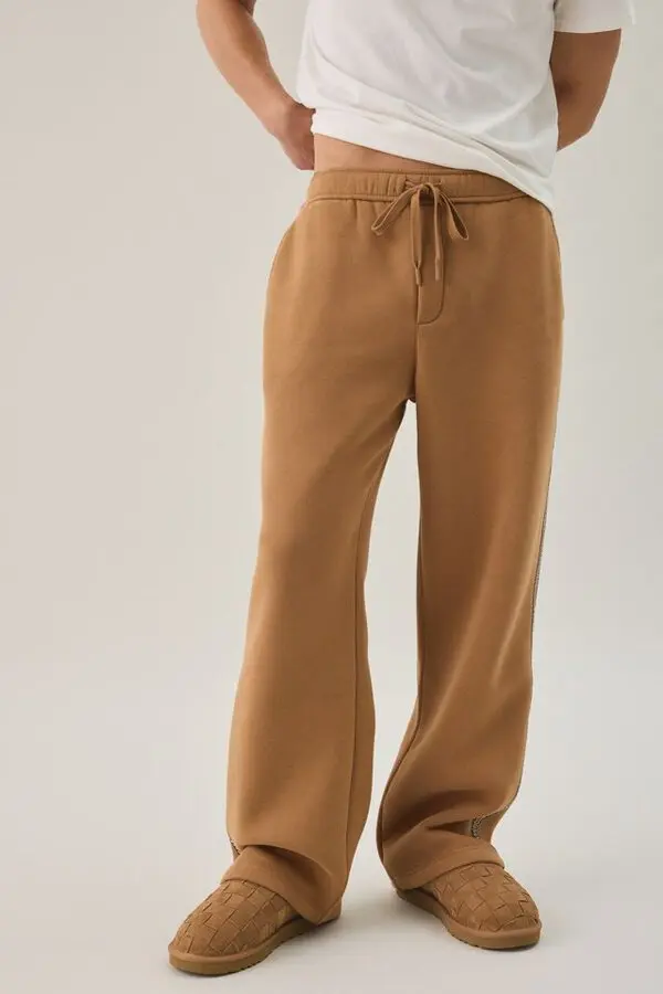 UGG Tasman Straight Leg Sweatpants - Chestnut