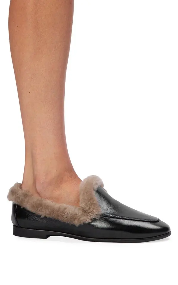 BLACK SUEDE STUDIO Zora Shearling Loafers - Black