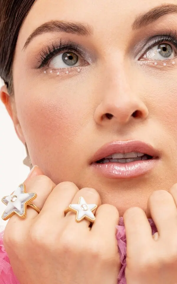SIG WARD Mini Star Power Mother Of Pearl And Diamond Ring