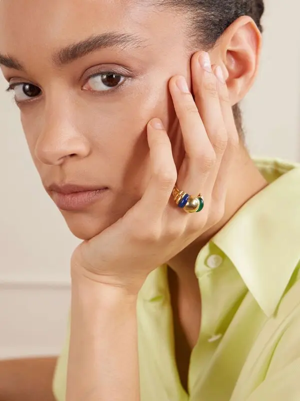 STEPHANIE WINDSOR Boucheron Vintage 1970s Enamel Ring