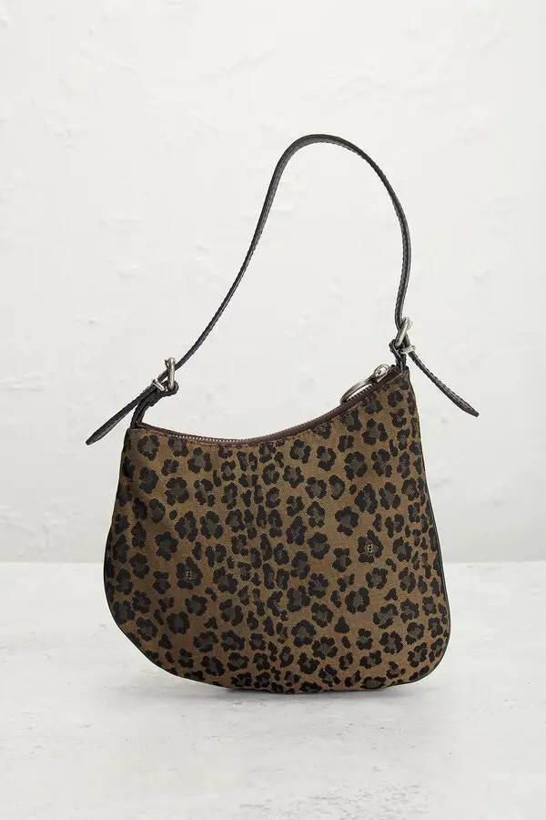Fendi Oyster Shoulder Bag