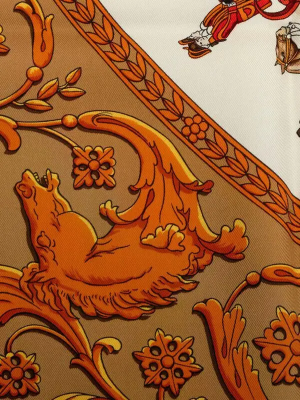 Hermès 20th Century La Promenade De Longchamps Silk Scarf 90 Scarves - Multicolour