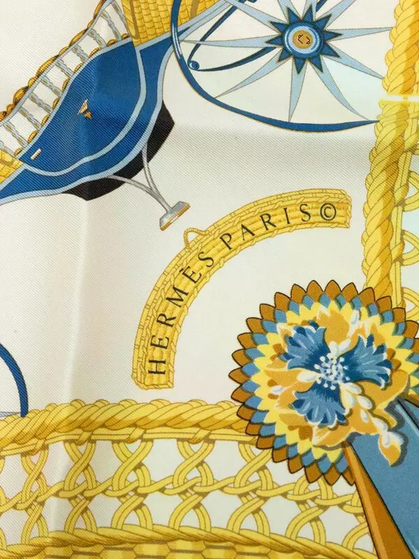 Hermès 1990-2015 Les Voitures A Transformation Silk Scarf 90 Scarves - Multicolour
