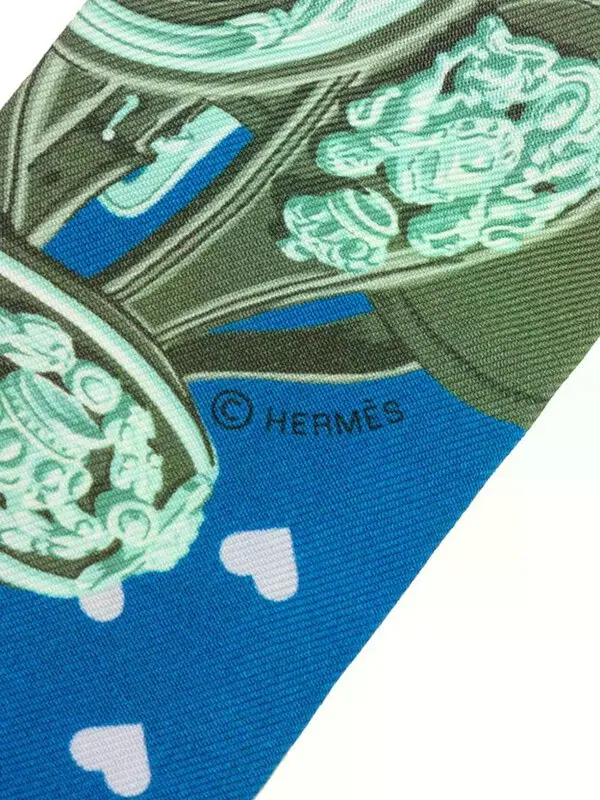 Hermès 2017 Brides De Gala Love Silk Twilly Scarf Scarves