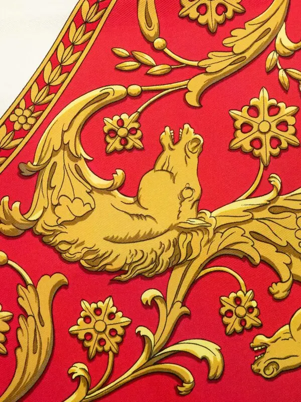 Hermès 20th Century La Promenade De Longchamps Silk Scarf 90 Scarves - Red