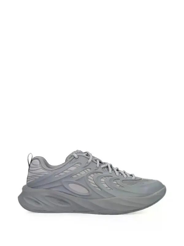 Oakley Strike Panelled Low-top Sneakers