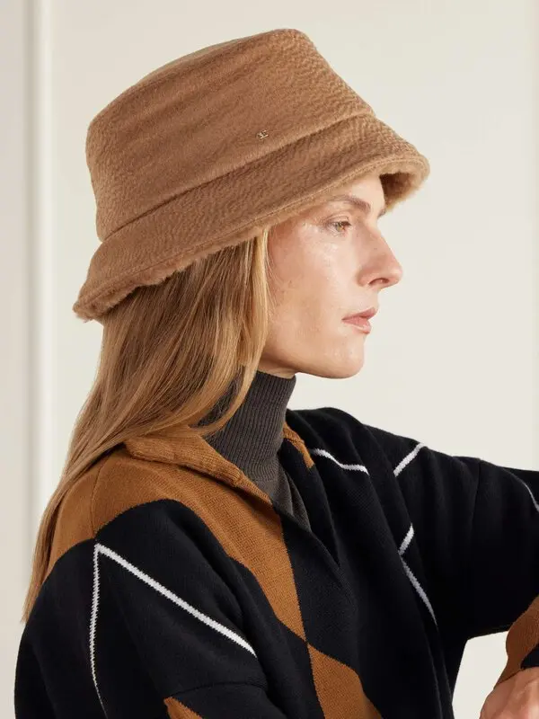 Max Mara Fiducia Teddy Hair Bucket Hat