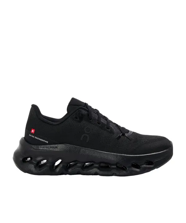 On Everyday Running Shoes