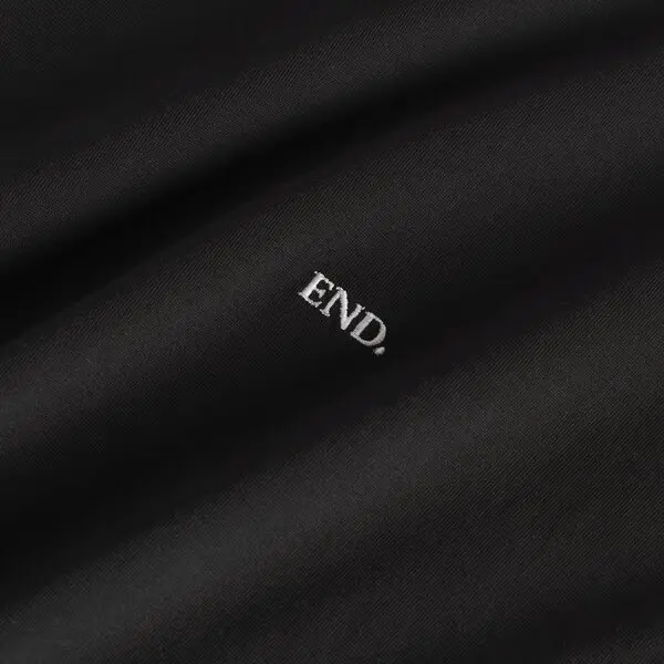 END. Signature T-shirt