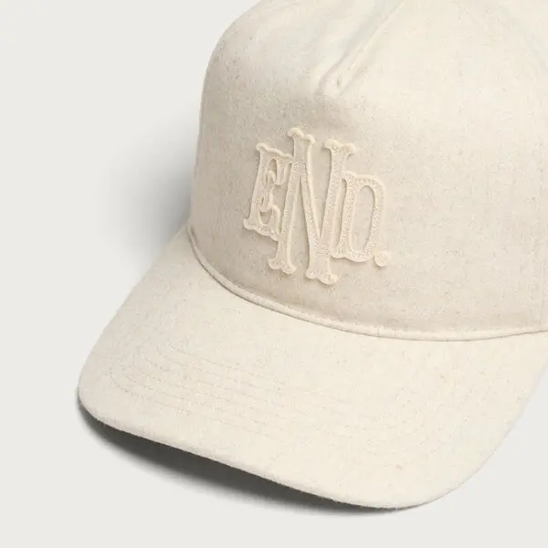 END. Monogram Hitch Lc Cap