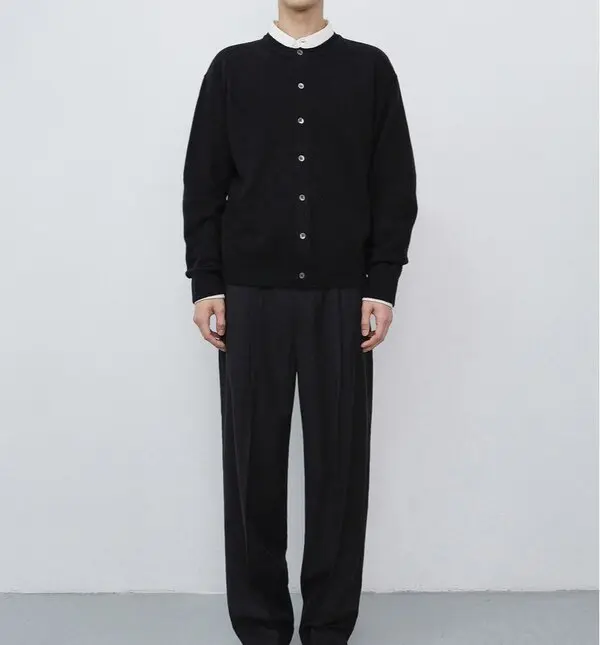 DUNST Crewneck Button-up Cardigan