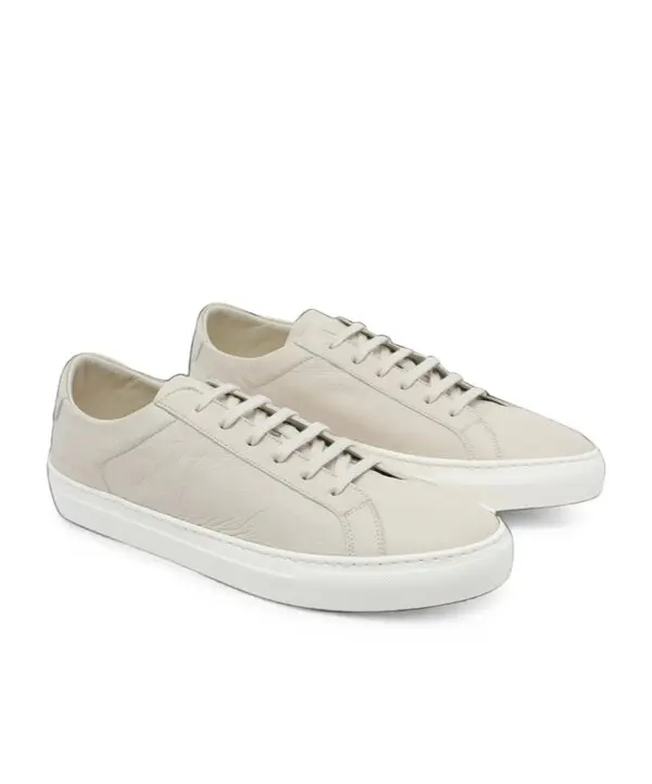 COMMON PROJECTS Flat-soled Sneakers