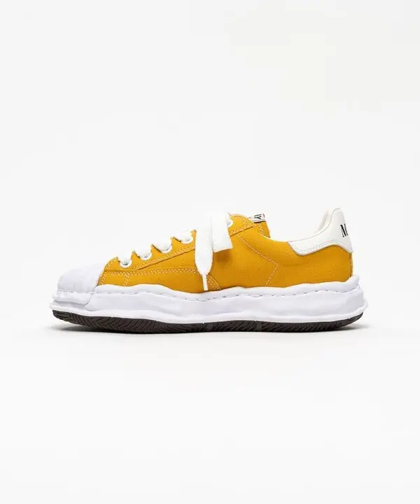 Mihara Yasuhiro Blakey Pleated-toe Low-top Sneakers