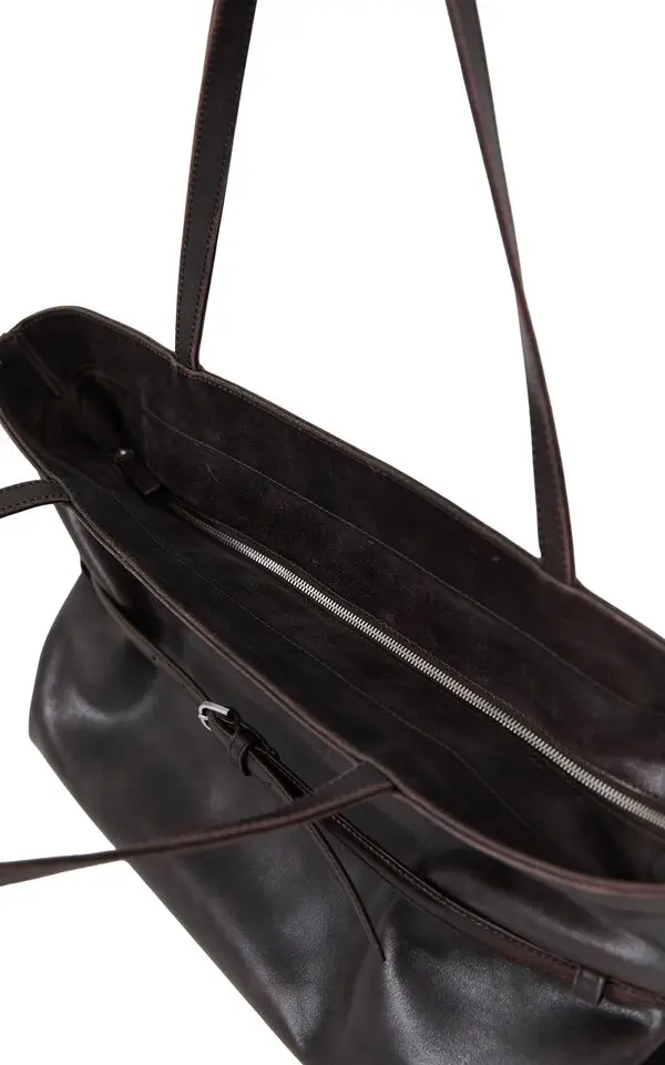 ST. AGNI Belt Detail Carryall Tote