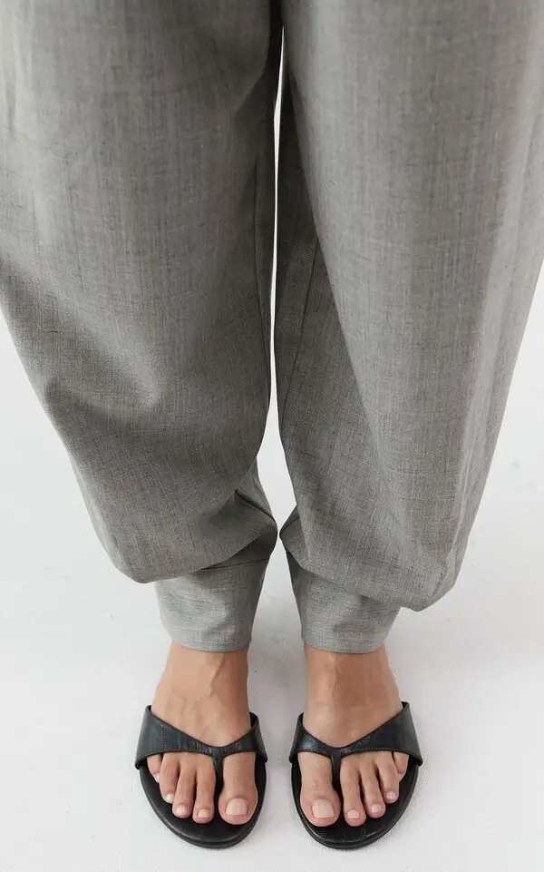 ST. AGNI Everyday Thong Flat