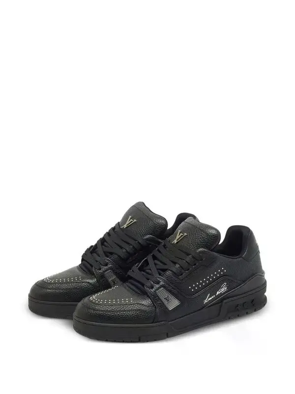 LOUIS VUITTON Low-top Sneakers
