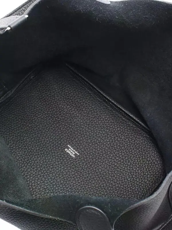 Hermès 2017 Clemence Picotin Lock 22 Handbag