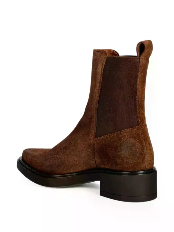 SUMMERY COPENHAGEN Suede Chelsea Boots