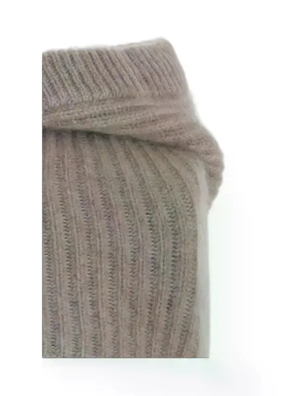 Arch4 Ribbed Cashmere Hood