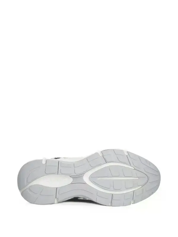Lacoste Run Set Evo Logo-patch Panelled Sneakers