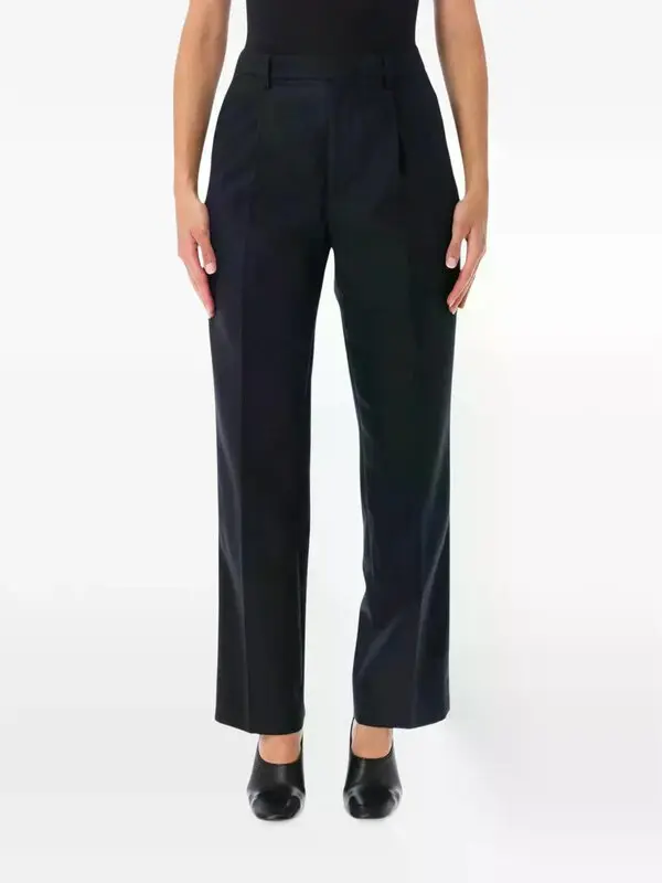 Auralee Pleated Straight-leg Trousers