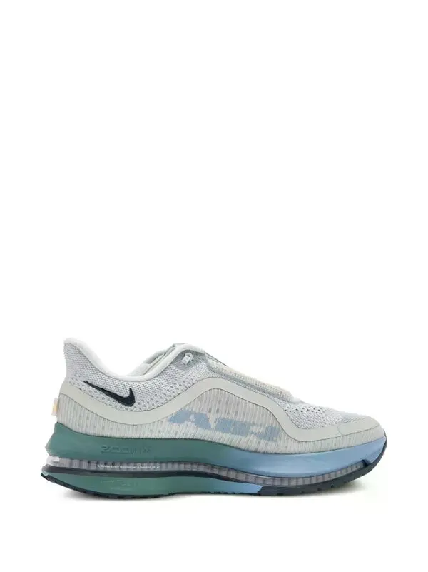 Nike Pegasus Premium Low-top Sneakers