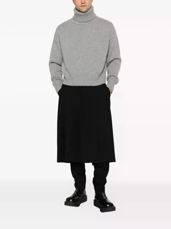 Extreme Cashmere Crop Xtra Roll-neck Sweater