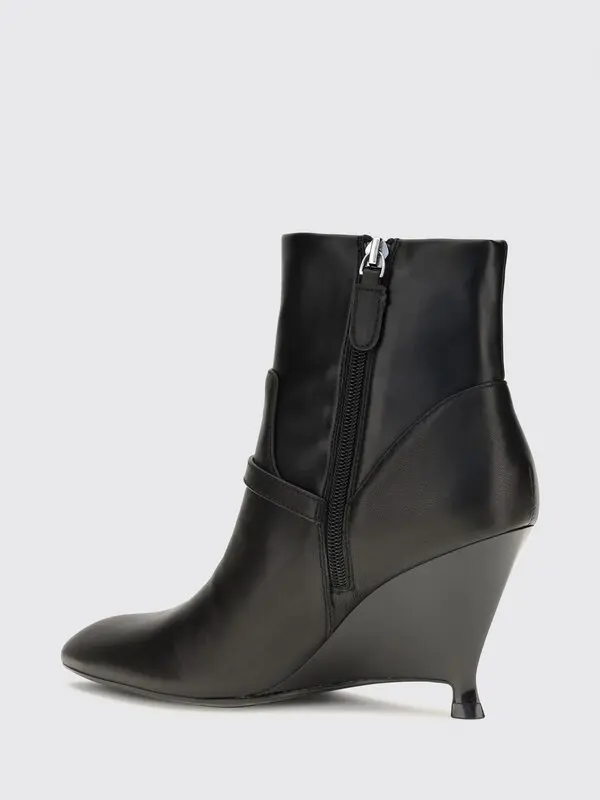 Pinko Gwen Smooth Leather Ankle Boots With Sculptural High Heel And Tapered Toe