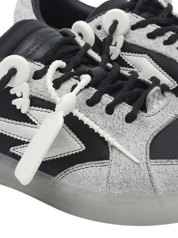 Off-White End Of Play Low-top Sneakers In Suede And Nylon With Applied Logo Tag - Black