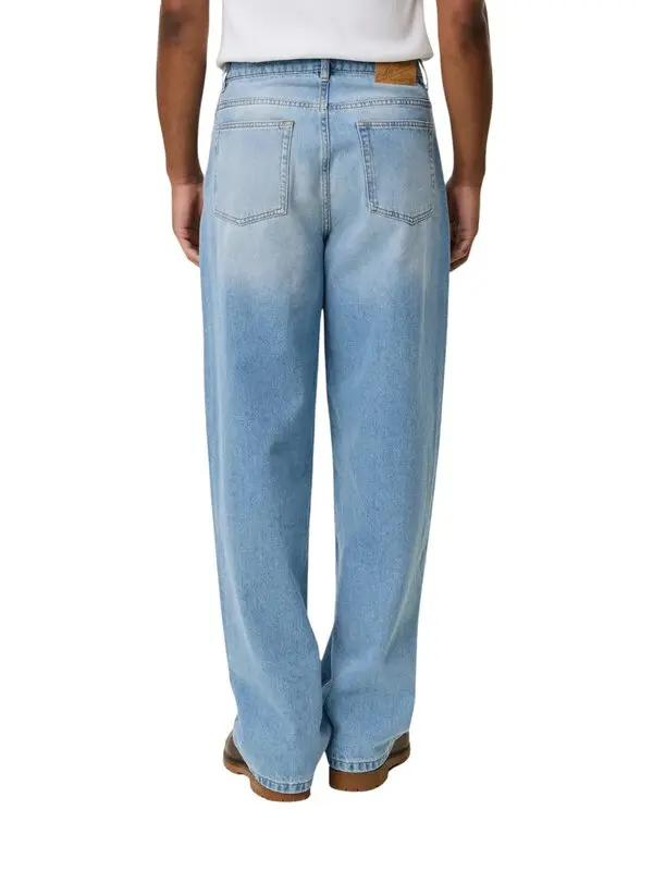 LES DEUX Roi Washed Denim Jeans