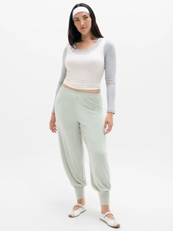 Athleta Dream Drape Balloon Pant